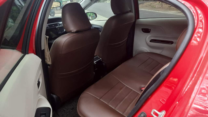 Toyota aqua 2012, Kandy