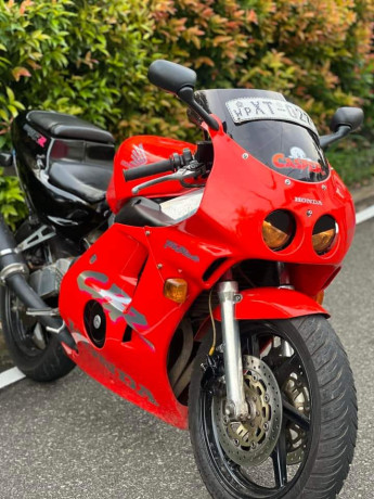 Honda CBR Gullarm 250 RR, Kelaniya