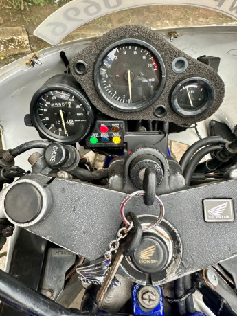 Honda cbr gullarm 250 2008, Homagama