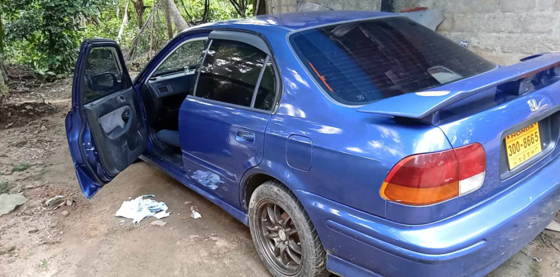 Honda civic ek3, Galle