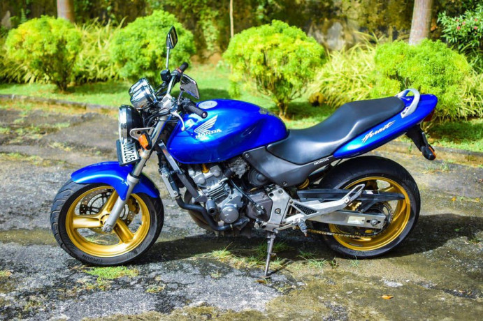 Honda hornet 250 ch130, Kurunegala