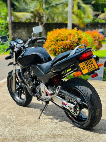 Honda Hornet 250 ch115, Horana South