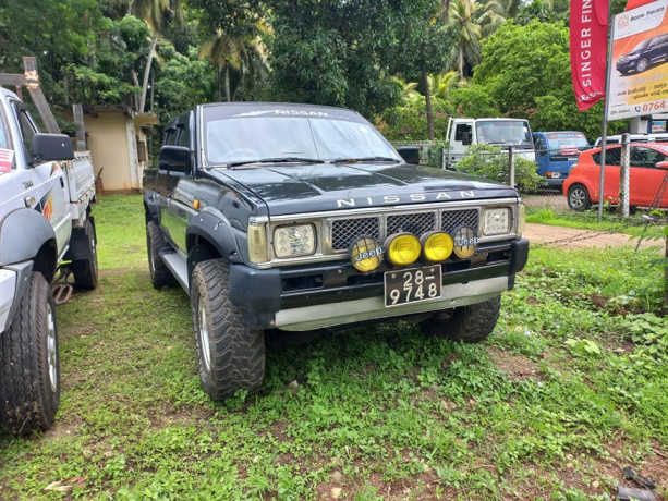 Nissan datsun D21 4WD, Kurunegala