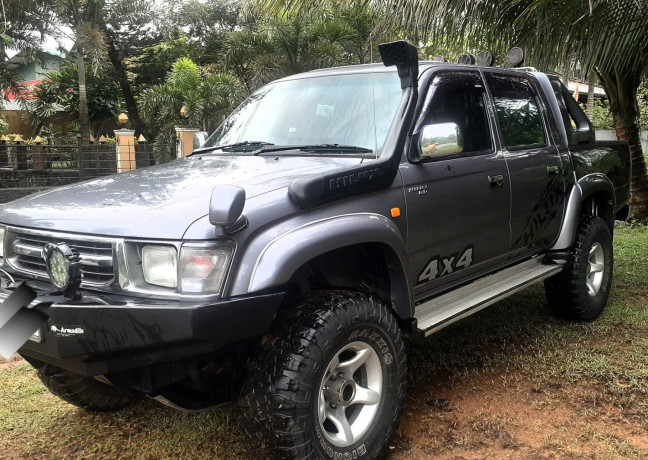 Toyota hilux ln166 1997, Mathugama