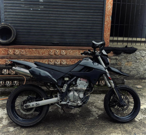 Kawasaki D tracker X 2015, Kandy