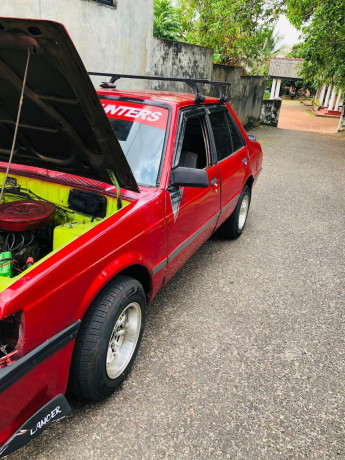 Mitsubishi lancer box, Colombo