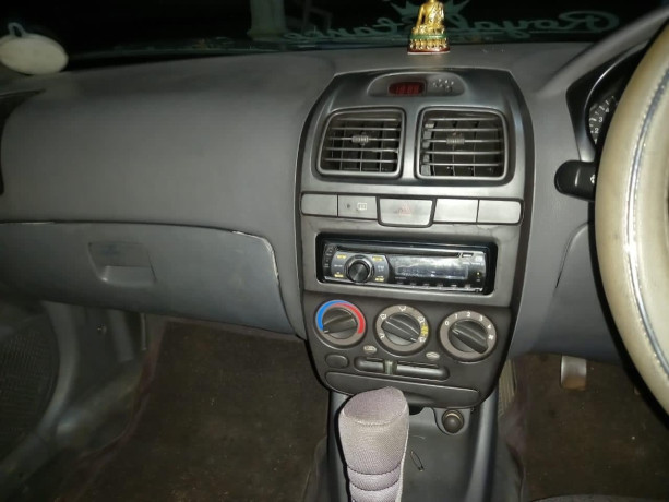 Hyundai accent 2000, Kandy