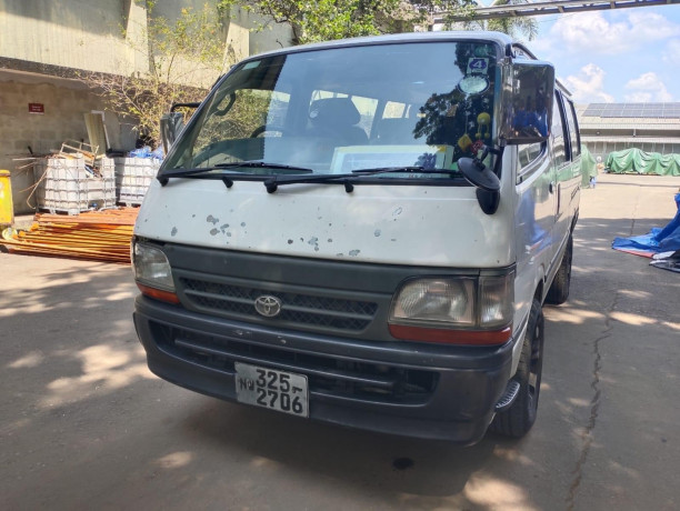 Toyota hiace lh113 1991, Kurunegala