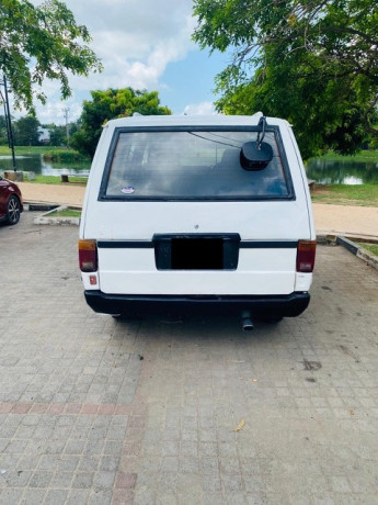 Mitsubishi l300, Colombo