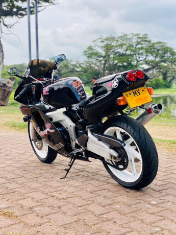 Honda CBR 250 GULLARM 2005, Tissamaharama