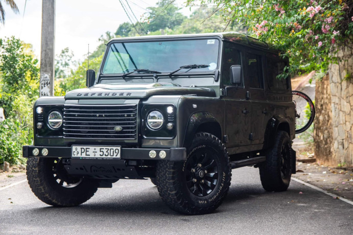 Landrover defender puma 2008, Kandy