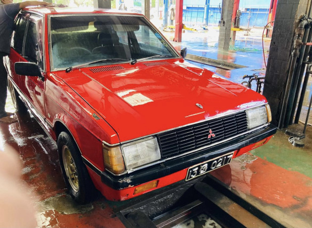 Mitsubishi Lancer Box, Colombo