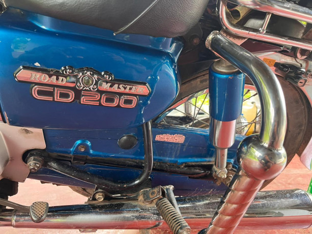 Honda CD200 Roadmaster, Pannala