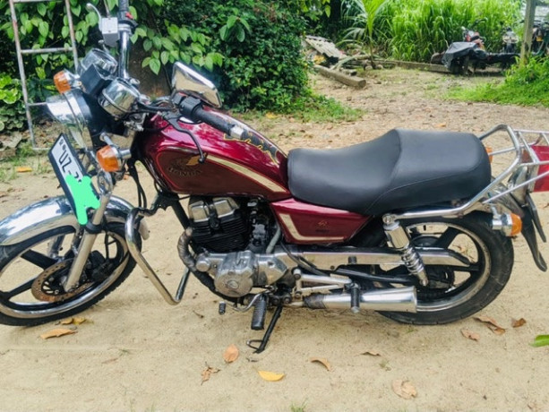 Honda LA Custom 2009, Colombo