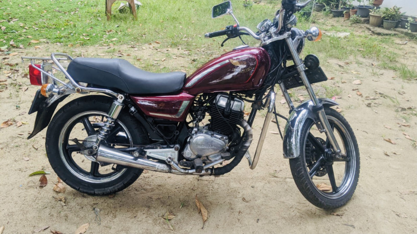 Honda LA Custom 2009, Colombo