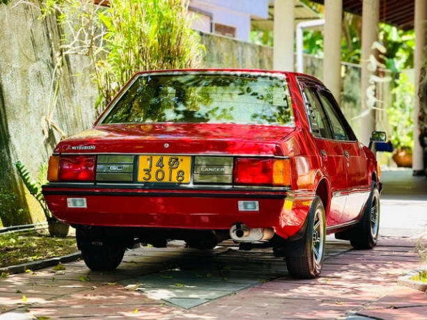 Mitsubishi lancer Box, Matale