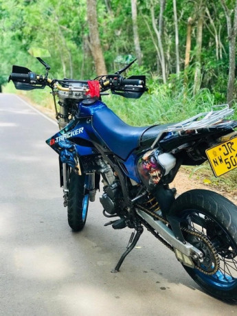 Kawasaki D tracker 250 2005, Gampaha