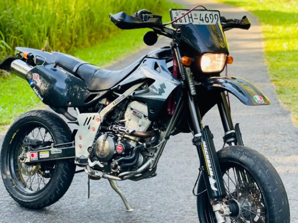Suzuki SBtracker 250, Balangoda