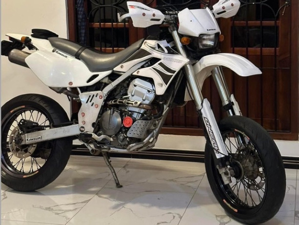Kawasaki D tracker 250 2016, Puttalam