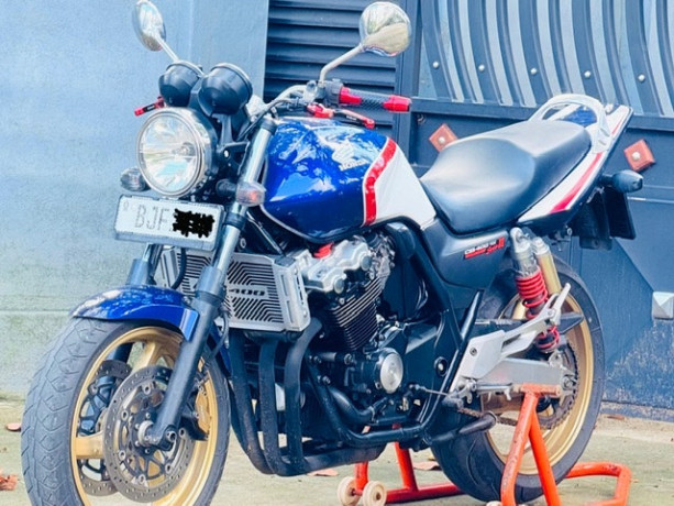 Honda CB4 Spec 3 2023, Ampara