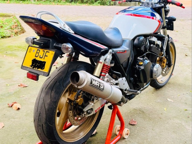 Honda CB4 Spec 3 2023, Ampara