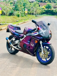 Honda CBR 250 Gullarm, Kalutara