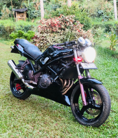 Suzuki Bandit 250 2009, Horana South