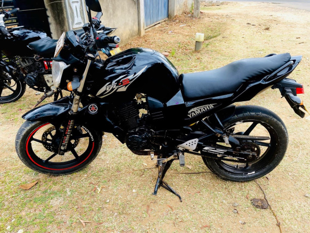 Yamaha fz v1 2009, Hambantota
